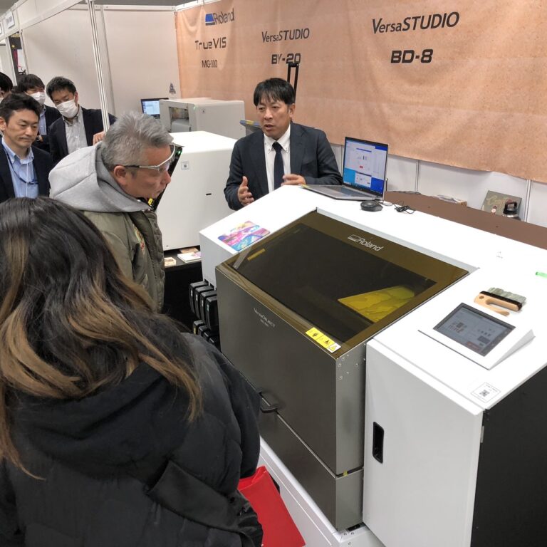 【速報レポート】「OGBS大阪2024」 パウダーレスのDTFシステムが初登場 印刷など他業界からも注目の急成長分野！ | プリント&プロモーション