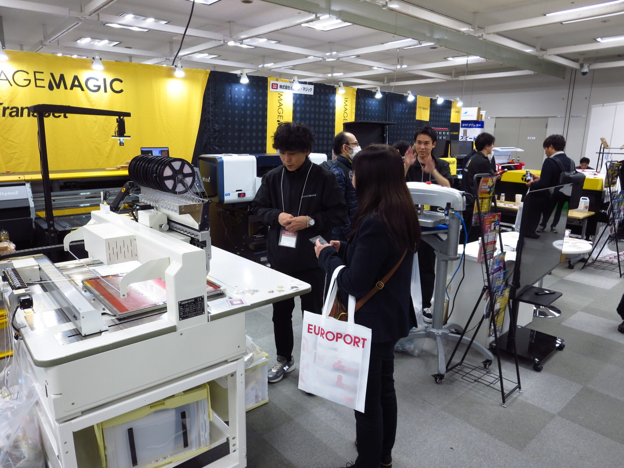 【レポート】「OGBS大阪2025」 DTF出品企業はさらに増加 大手メーカー初のシェイカー登場 中国製・輸入企業も目立つ | プリント&プロモーション